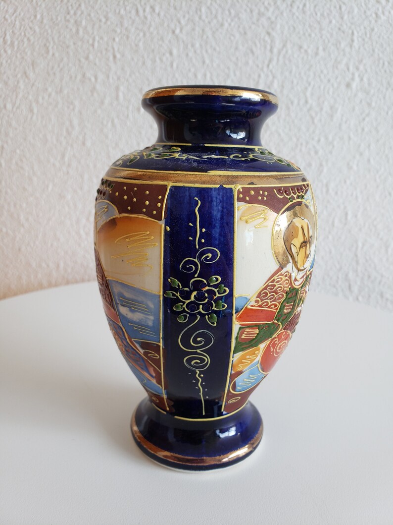 Moriyama Mori-machi Japanese Vase With Moriage Detai. - Etsy