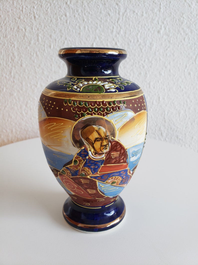 Moriyama Mori-machi Japanese Vase With Moriage Detai. - Etsy