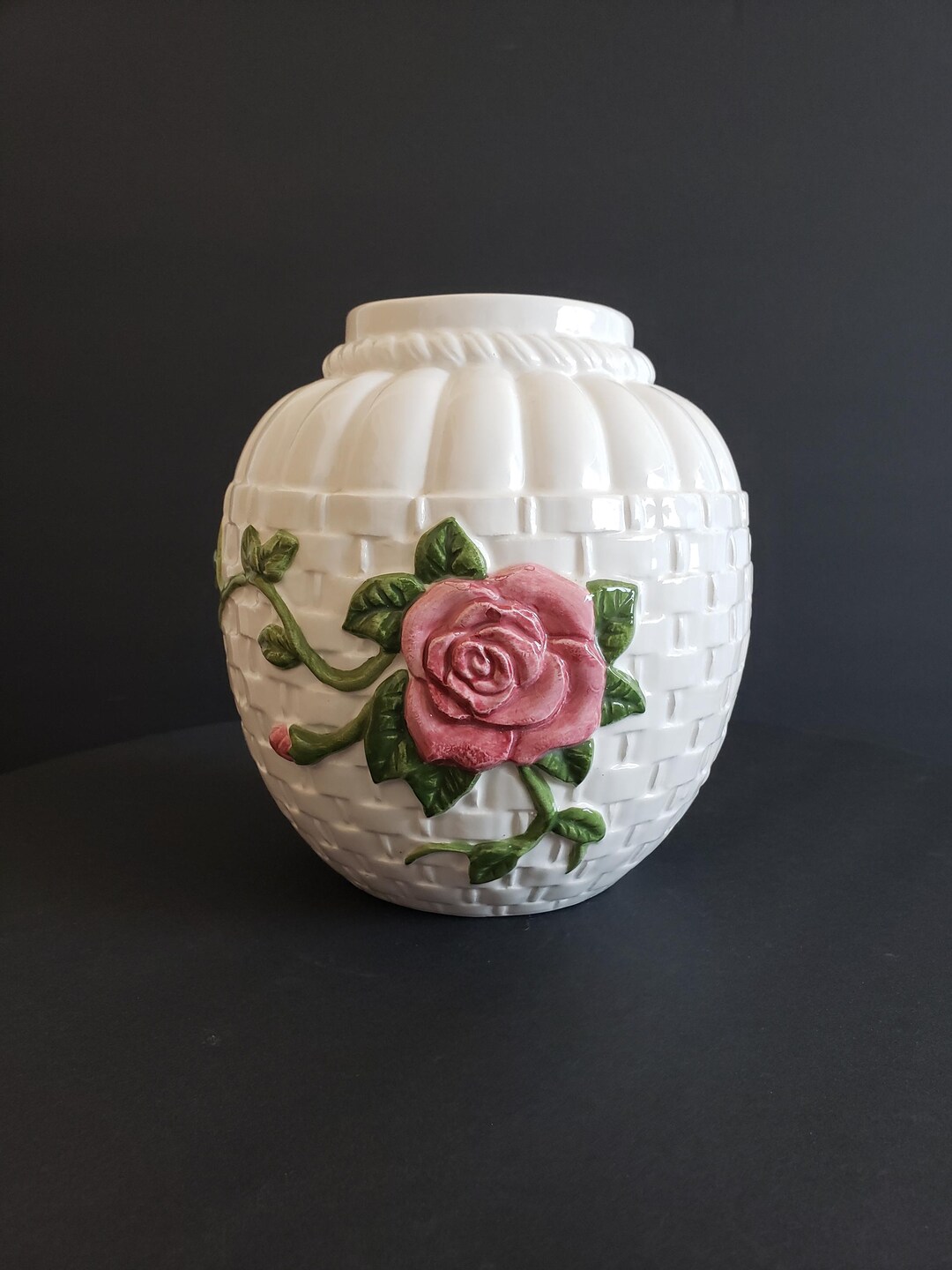 Vintage Pottery White Rose Flower Weaved round Vase 1989 CBK Taiwan - Etsy