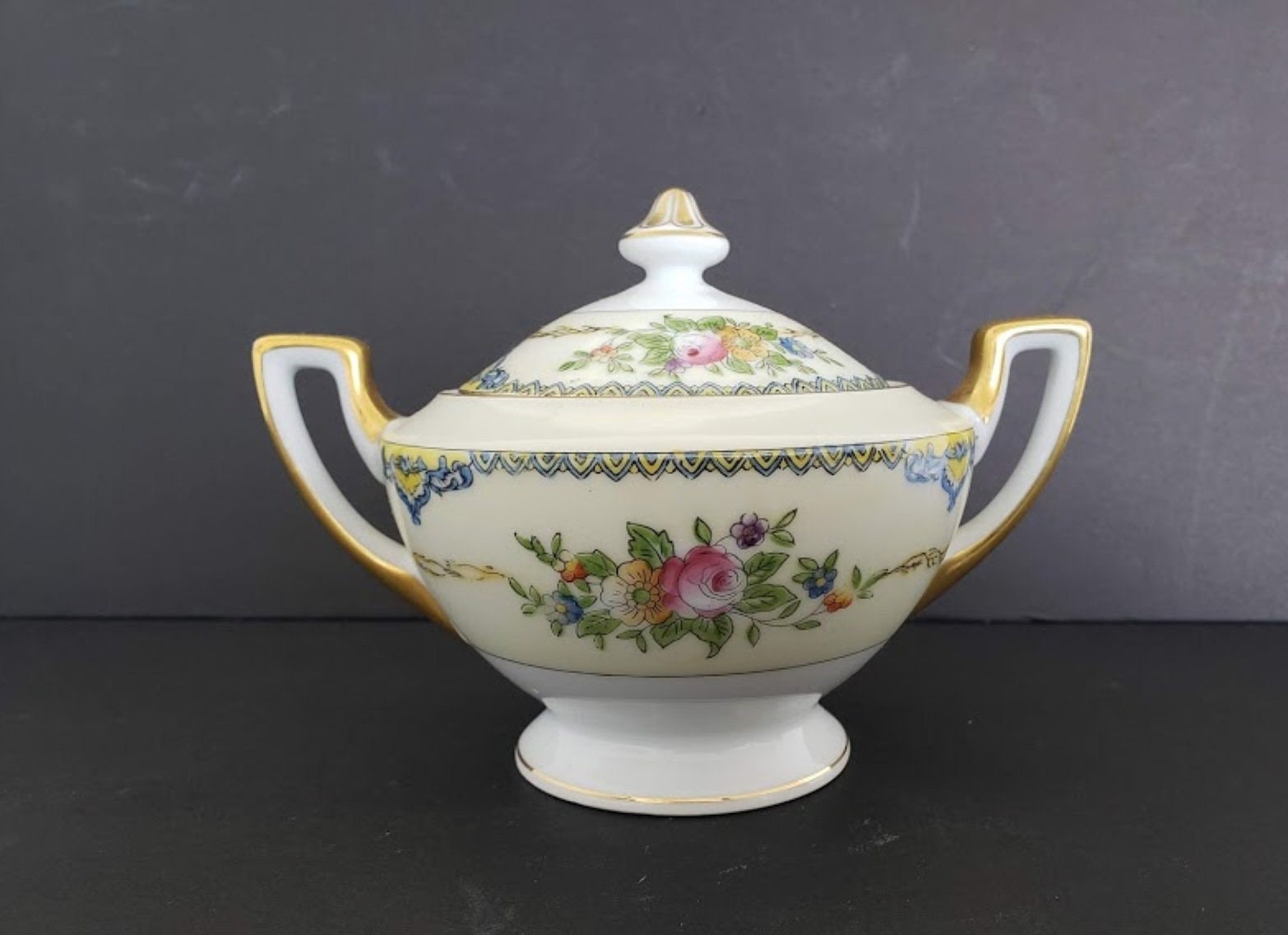 Meito China Hand Painted Porcelain Serving Sugar Bowl Flowers Pattern ...