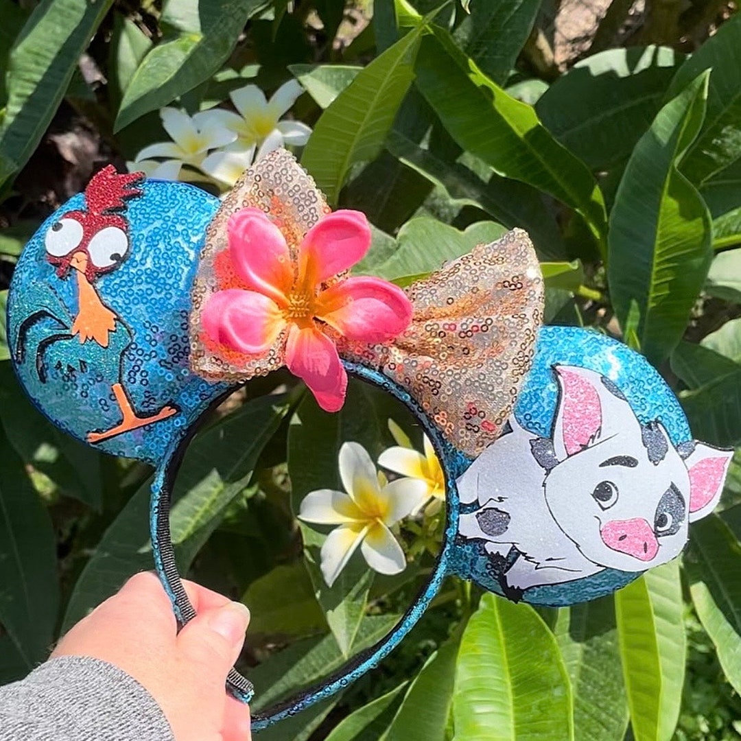 Hei Hei and Pua by Mouse Ear Love - Etsy