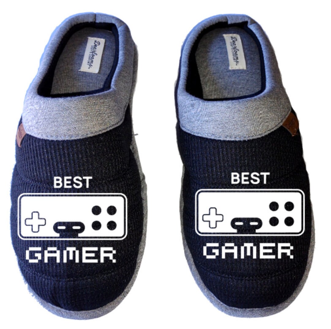Best Gamer Vintage Video Game Gamer DF by DEARFOAMS Men's Slippers ...