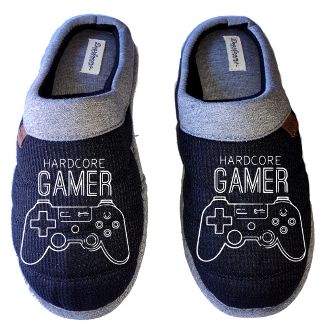 Hardcore Gamer Vintage Video Game Gamer DF by DEARFOAMS Men's Slippers ...