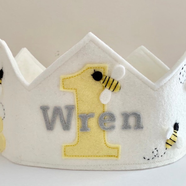 Bee With Crown - Etsy
