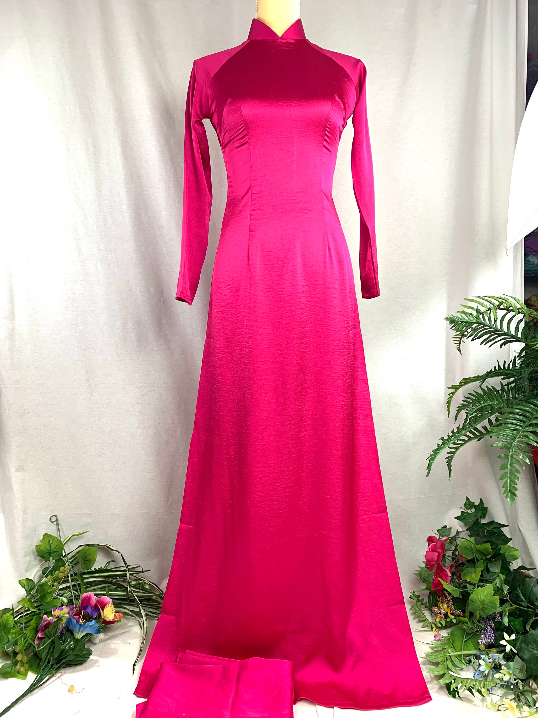 Sexy Ao Dai Satin