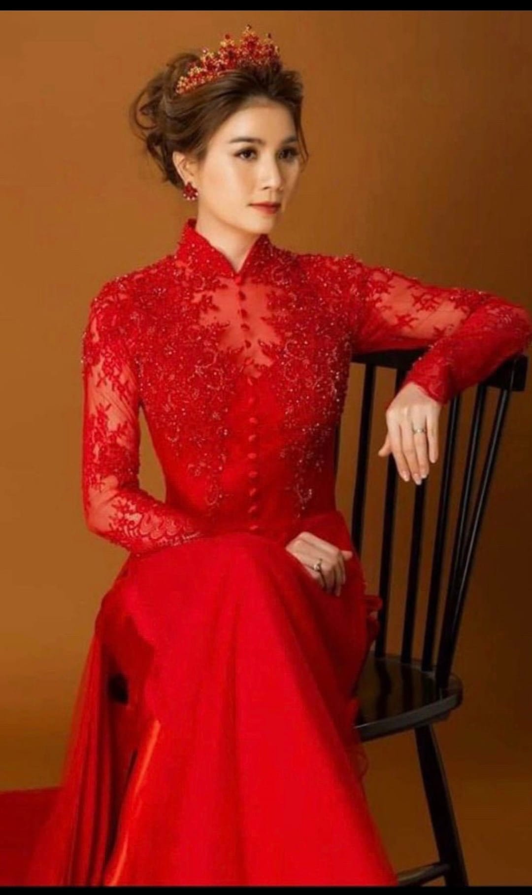 Red Vietnamese Traditional Wedding Dress Embroidery With Matching Red ...