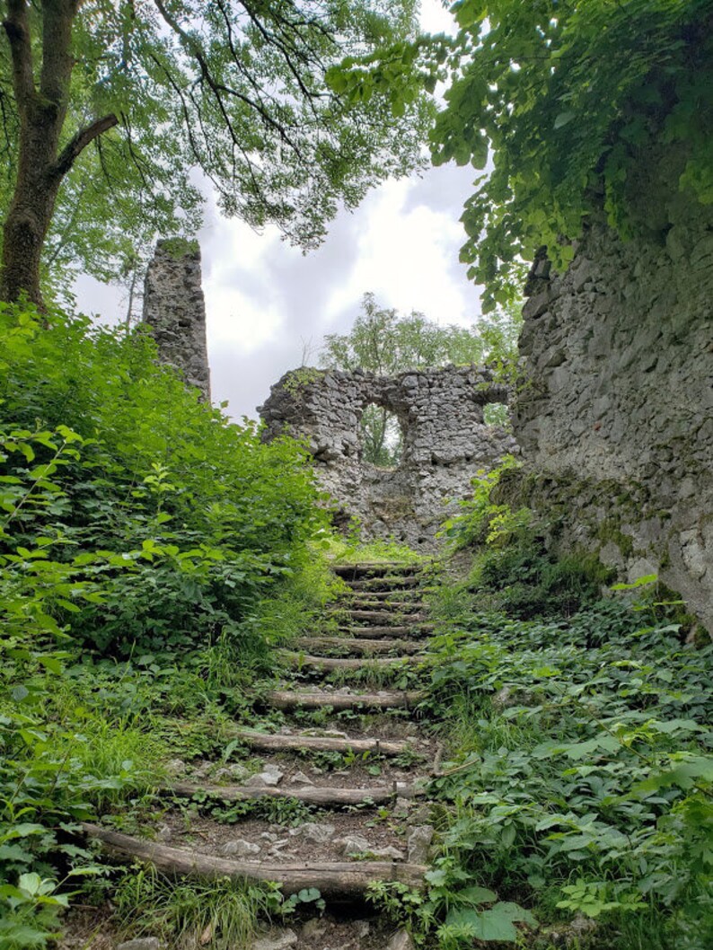 Castle Ruin Dirt. Hoodoo. Voodoo. Witchcraft. Hexing. | Etsy