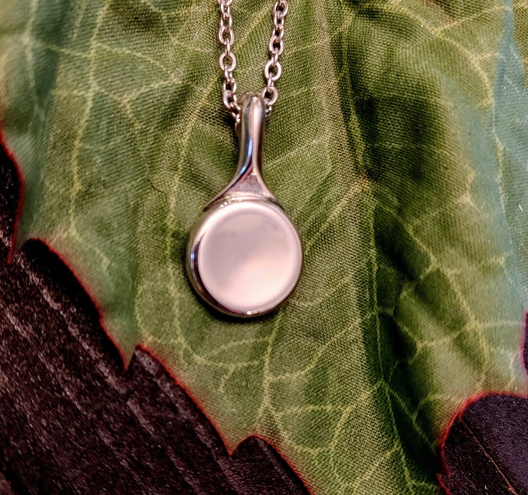 Lustre Flute Key Necklace - Etsy