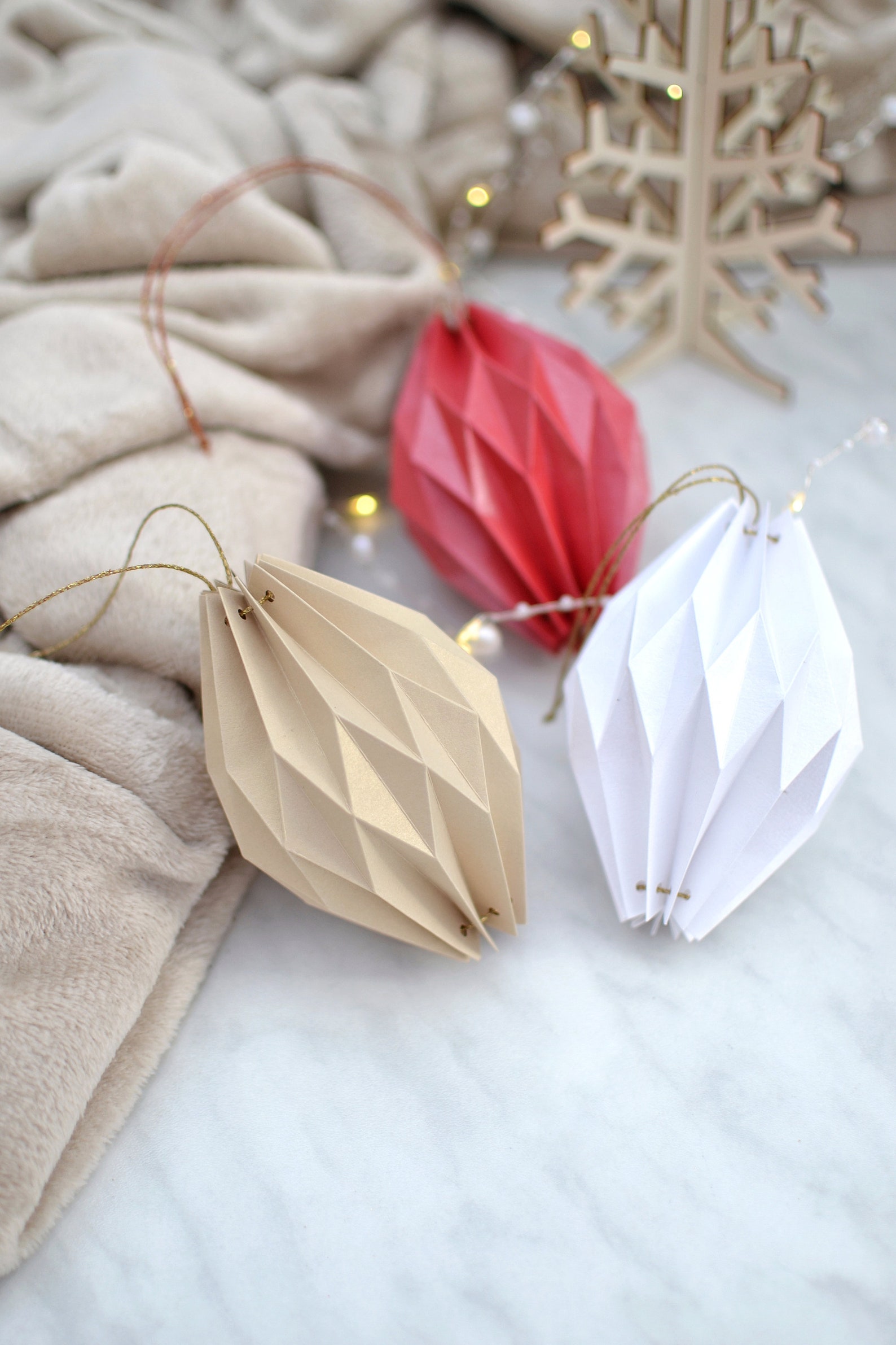 Origami Christmas Ornament Luxury Unique Geometric Origami Christmas ...