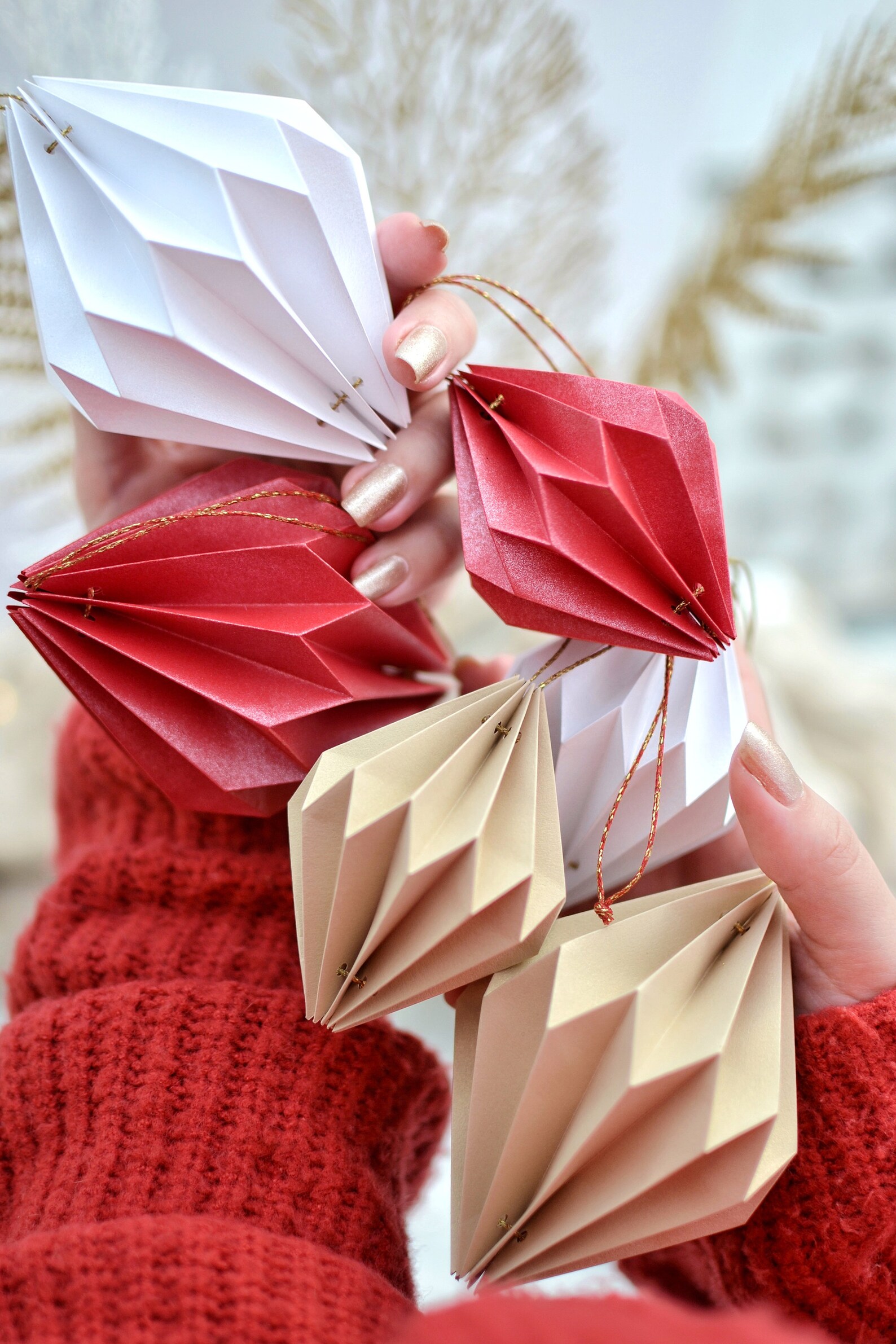 Origami Christmas Ornament Luxury Unique Geometric Origami Christmas ...
