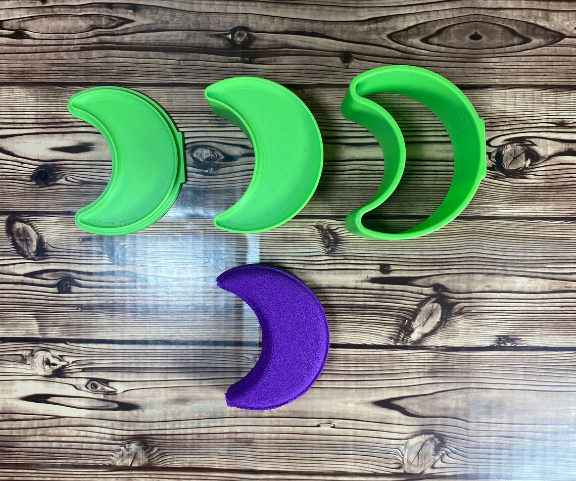 Crescent Moon Bath Bomb Mold Press | Etsy