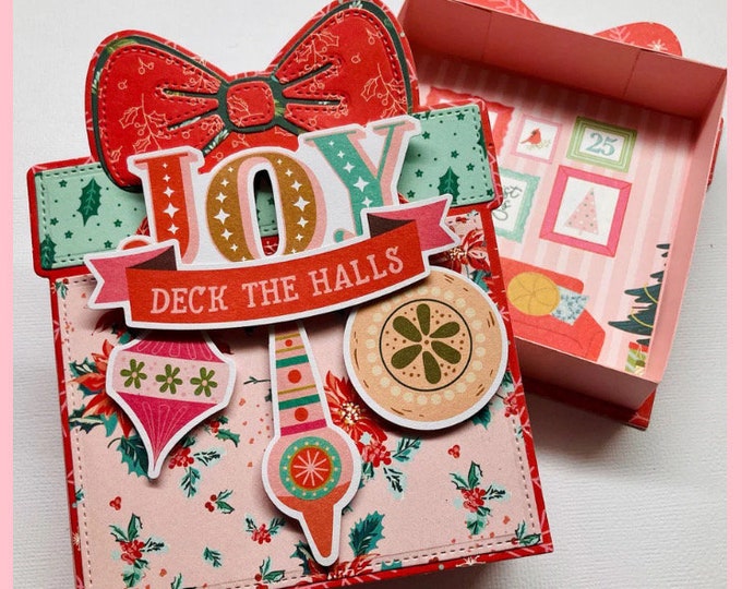 Metal Die Cut Destash: Elf Shoe Mini Album, Santa Bow & Present Mini ...