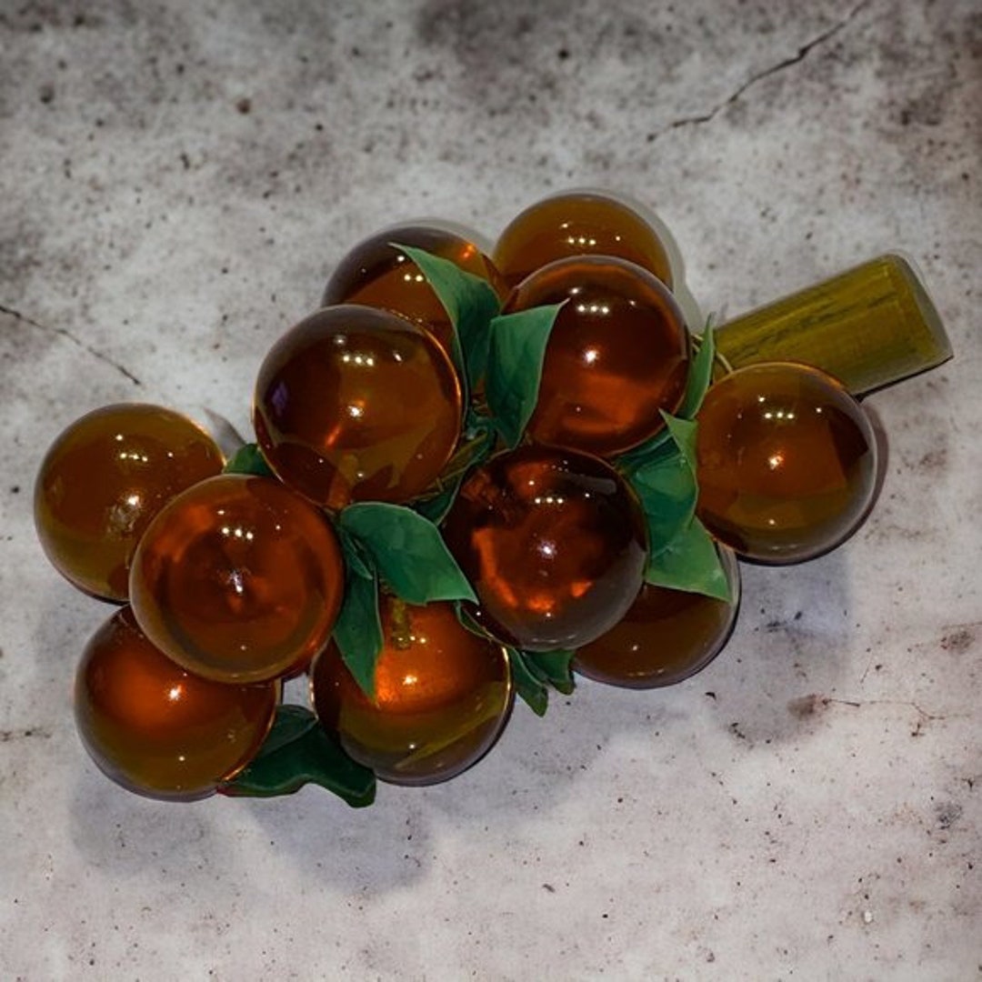 Vintage Lucite Dark Amber Red Brown Grapes Cluster Collectible Decor Wood Stem Fruit Collectible ...
