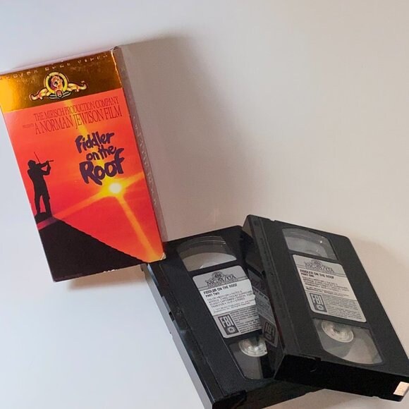 Vintage MGM VHS Tapes Fiddler on the Roof 1971 Version Musical Movie ...