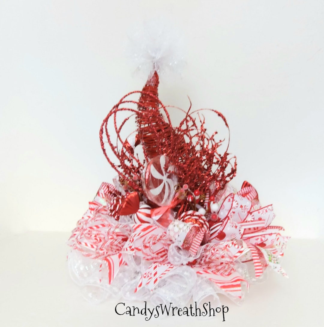 Santa Hat Centerpiece, Christmas Centerpiece. Christmas Decor ...