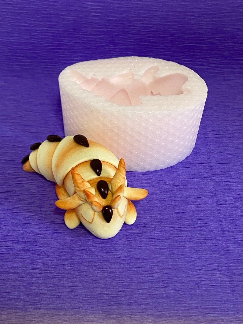 Dragons Croissants Set of 2 Silicone Molds Dragon Molds Dragon - Etsy