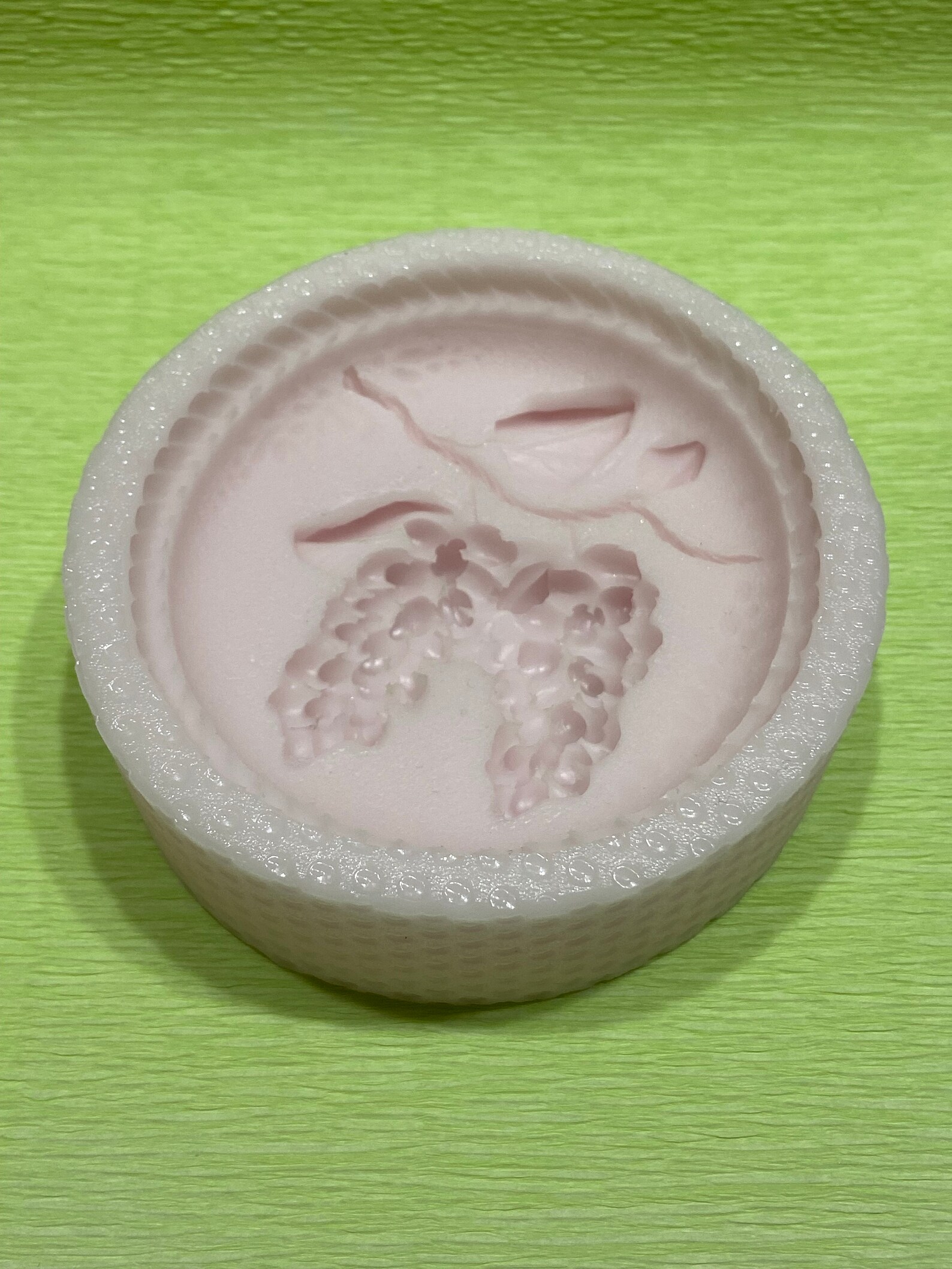 Grapes on a Vine Silicone Mold Grapes Mold Grape Mold Grapes - Etsy