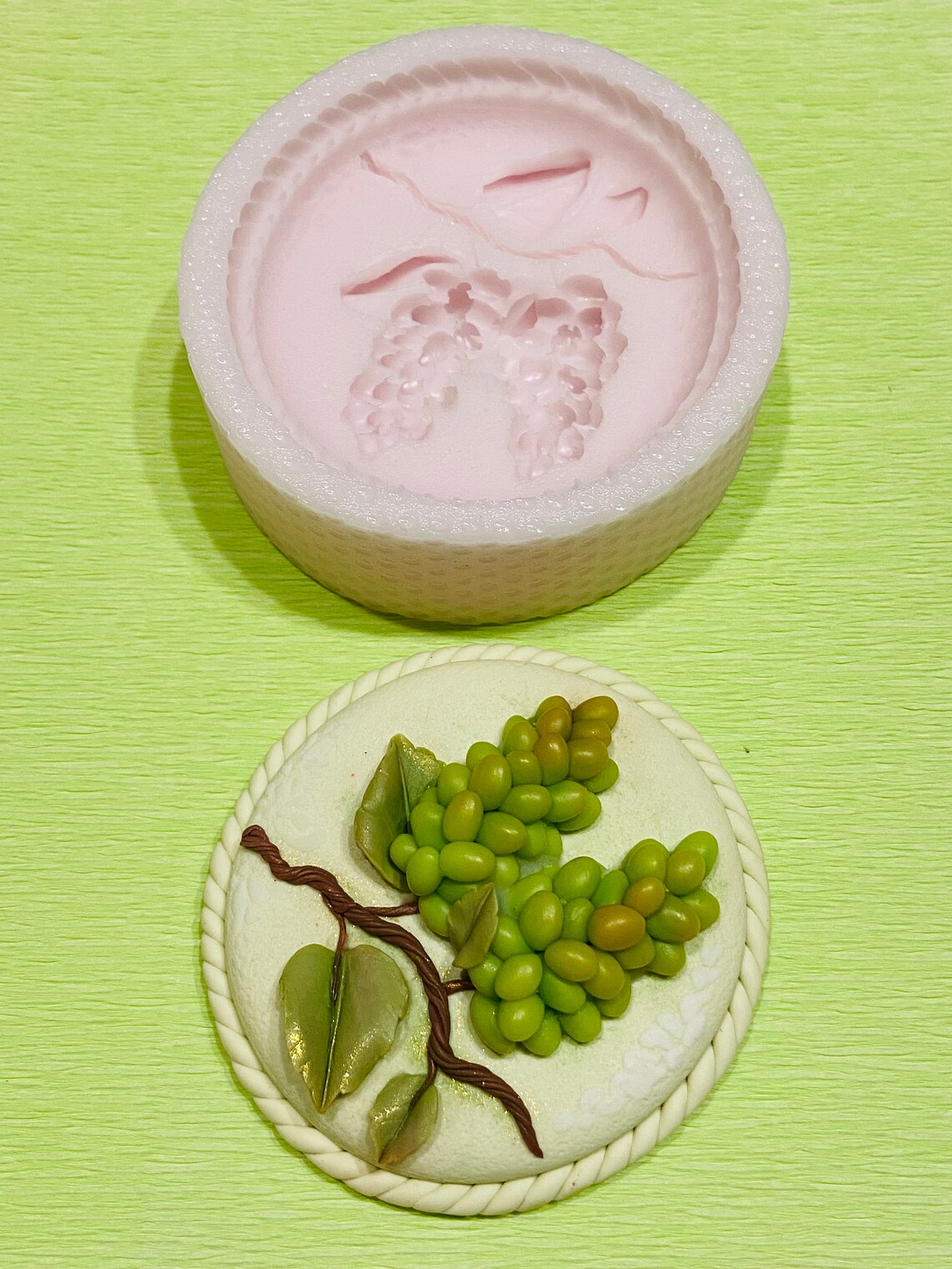 Grapes on a Vine Silicone Mold Grapes Mold Grape Mold Grapes - Etsy