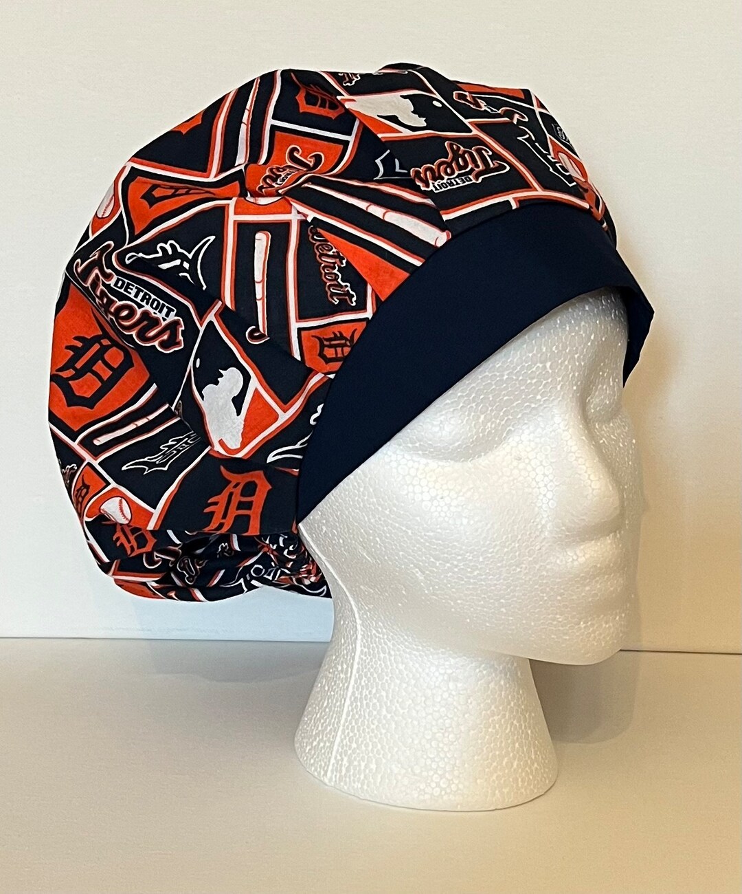 Detroit Tigers Medical Bonnet With Satin Lining - Etsy