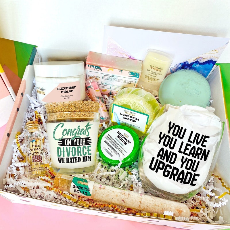 Divorce Gifts - 60+ Gift Ideas for 2025