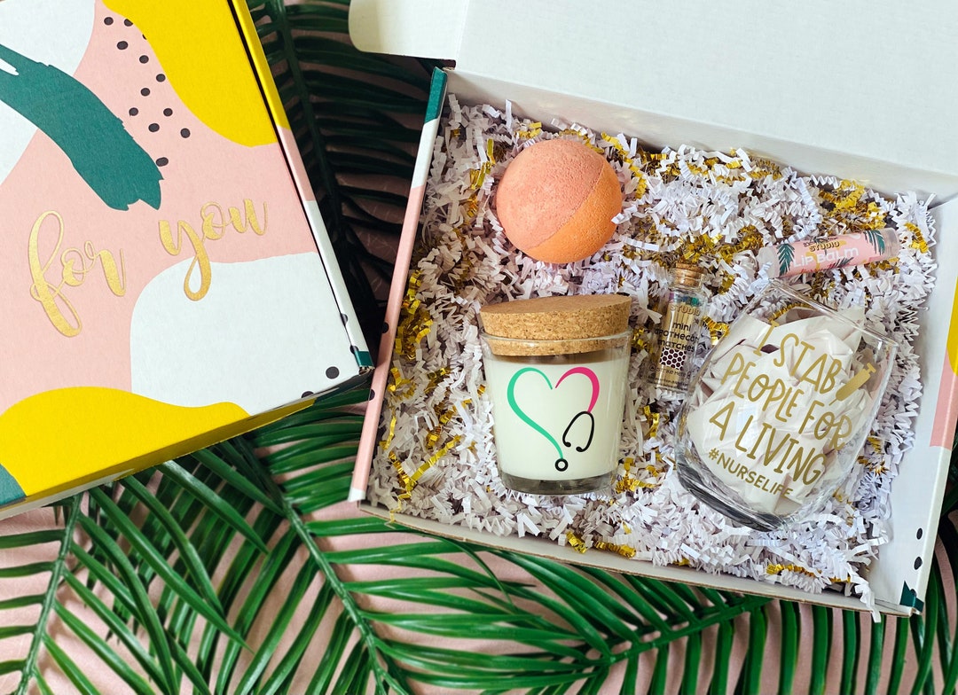 Nurse Life Candle Spa Gift Box, Nurse Appreciation Gift Set, Graduation ...