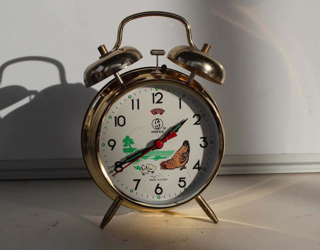 Vintage Animated Hen & Chicks Alarm Clock - 1970s Table Clock - Etsy