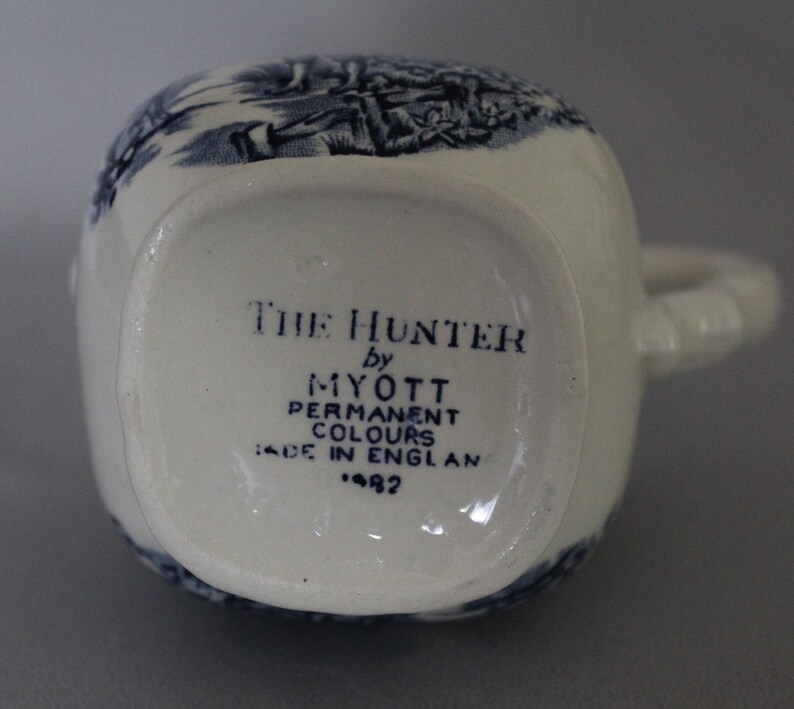 Milk Jug THE HUNTER by Myott Made in England, 1982 - Etsy