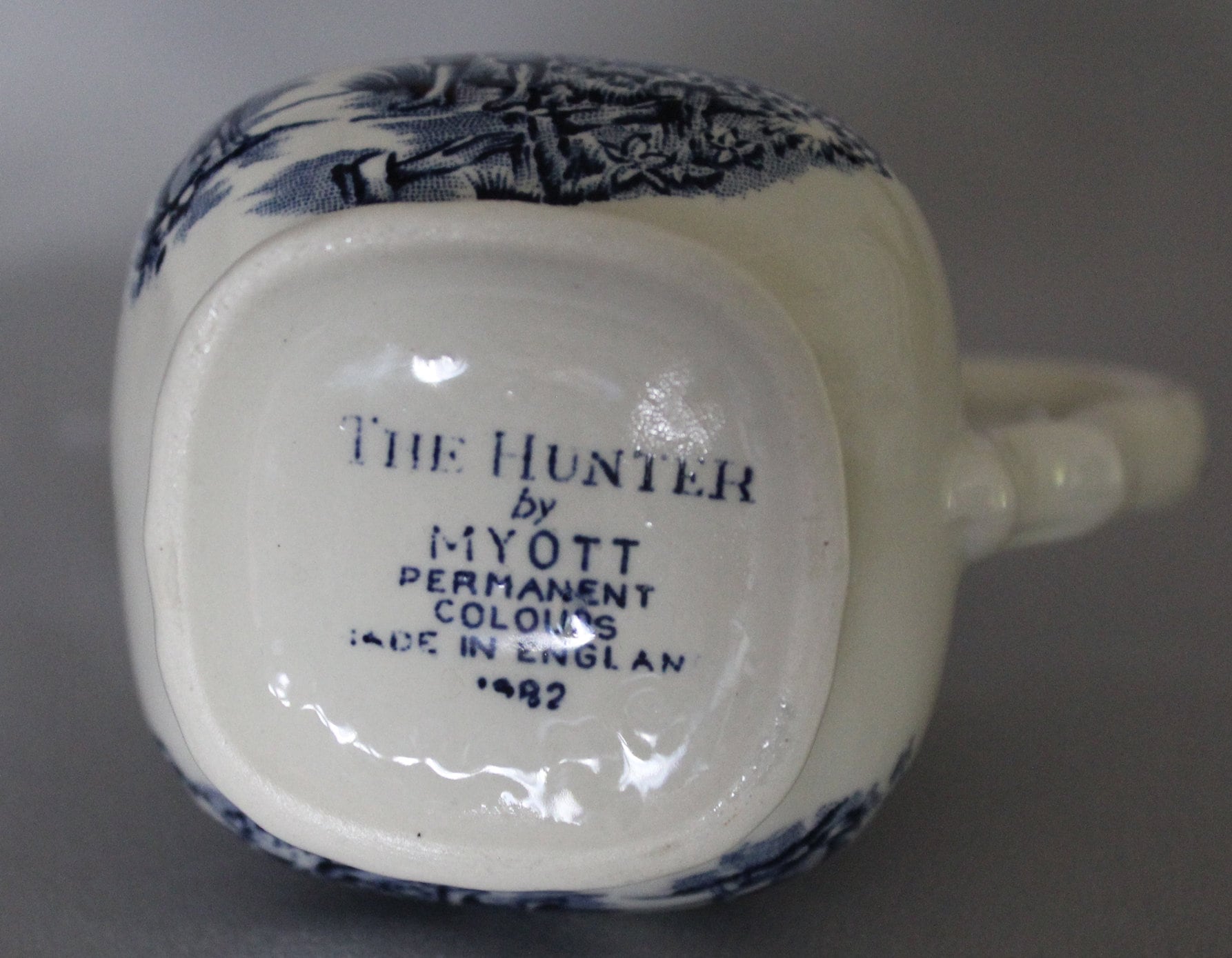 Milk Jug THE HUNTER by Myott Made in England, 1982 - Etsy