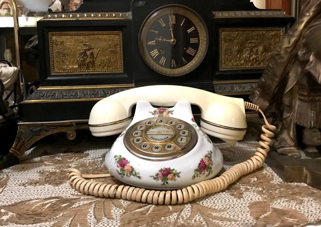 Royal Albert Old Country Roses Porcelain Telephone. Vintage Style Home ...