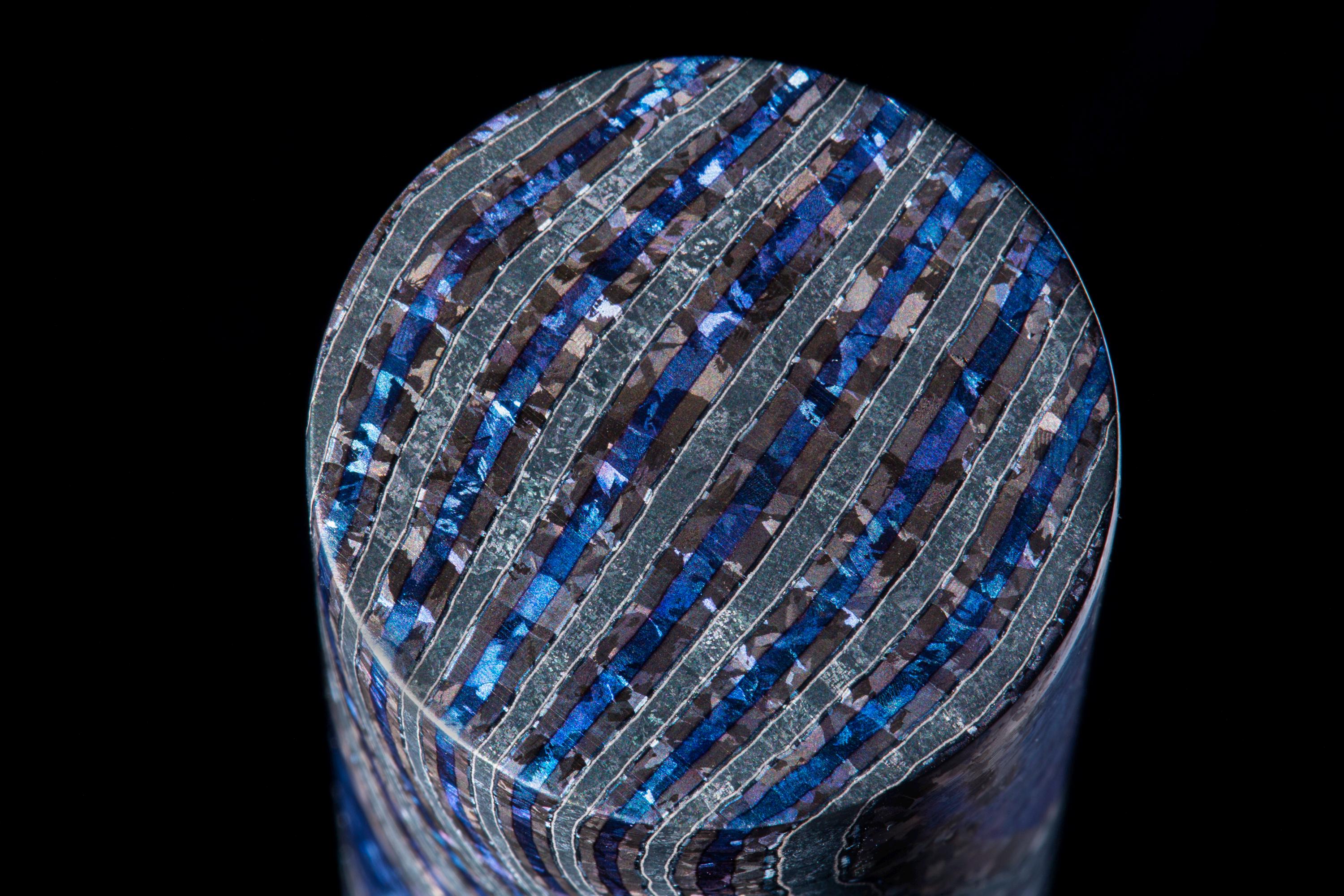 Crystallized Zrti Rod V2 (2ti + 1zr / Crystals on Zr / Twist Pattern ...