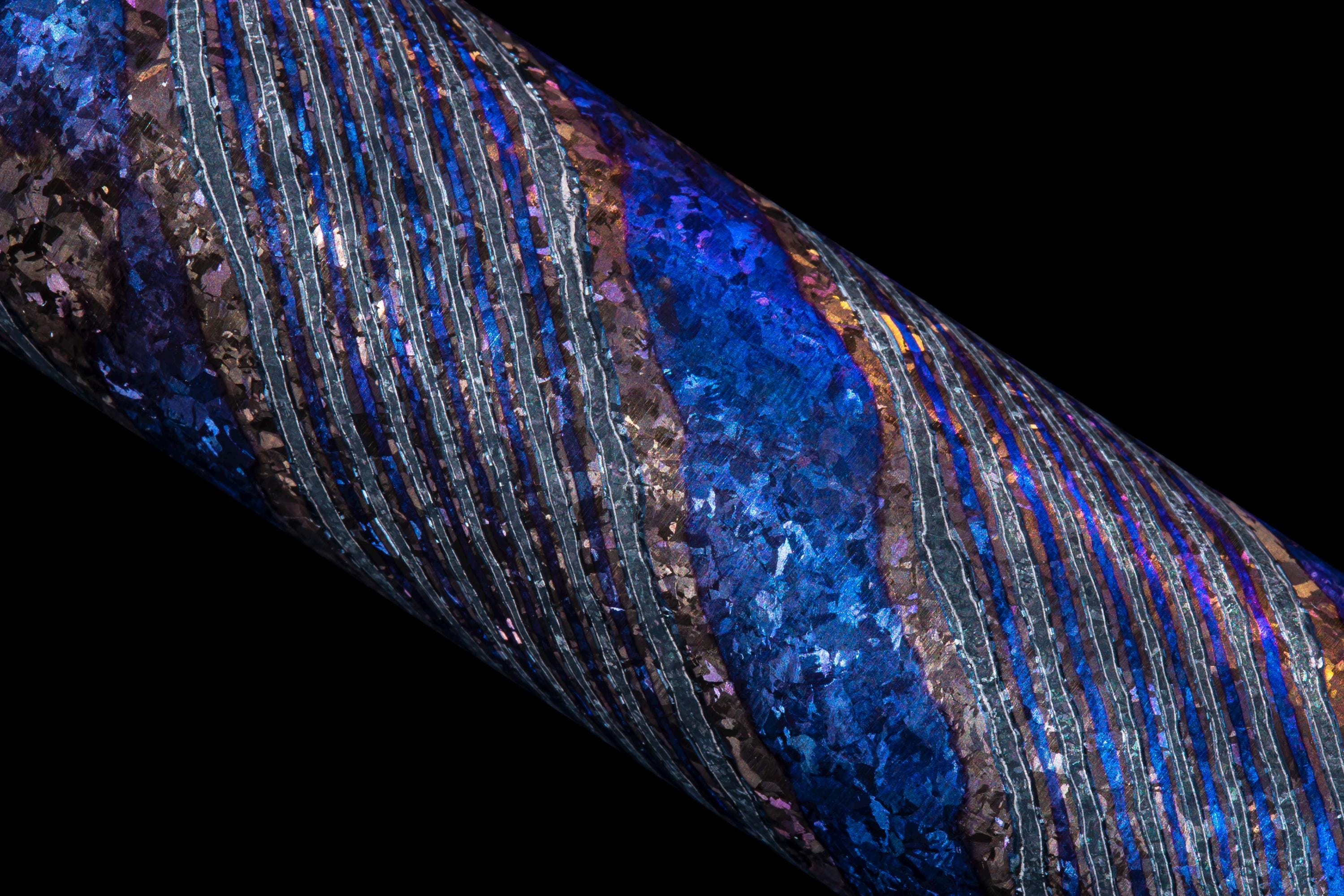 Crystallized Zrti Rod V2 (2ti + 1zr / Crystals on Zr / Twist Pattern ...