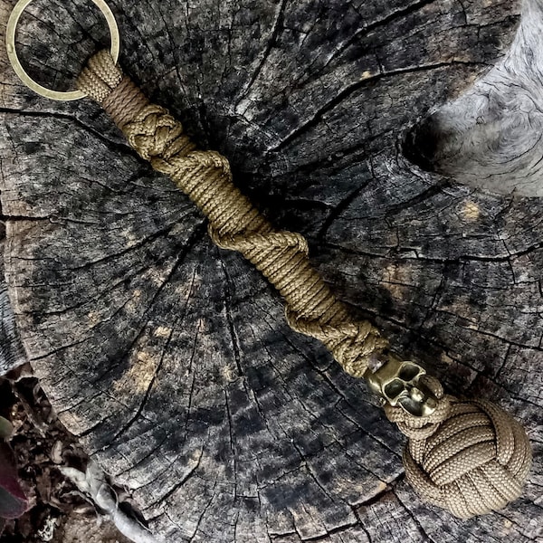 Paracord Keychain - Etsy