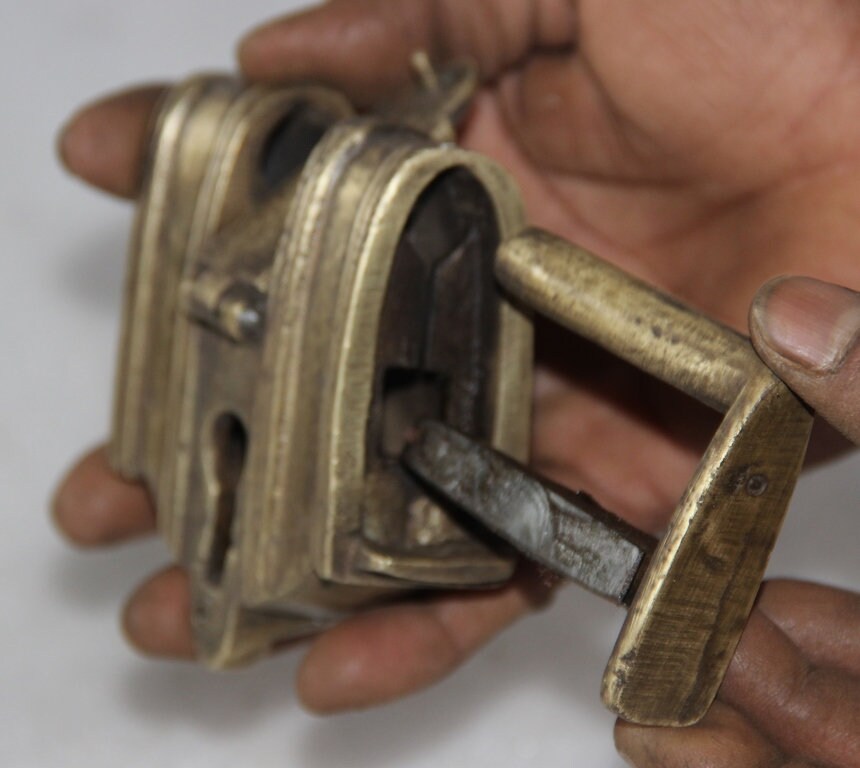 Antique Brass Screw System Star Designed Tricky Lock, Home Decor ...