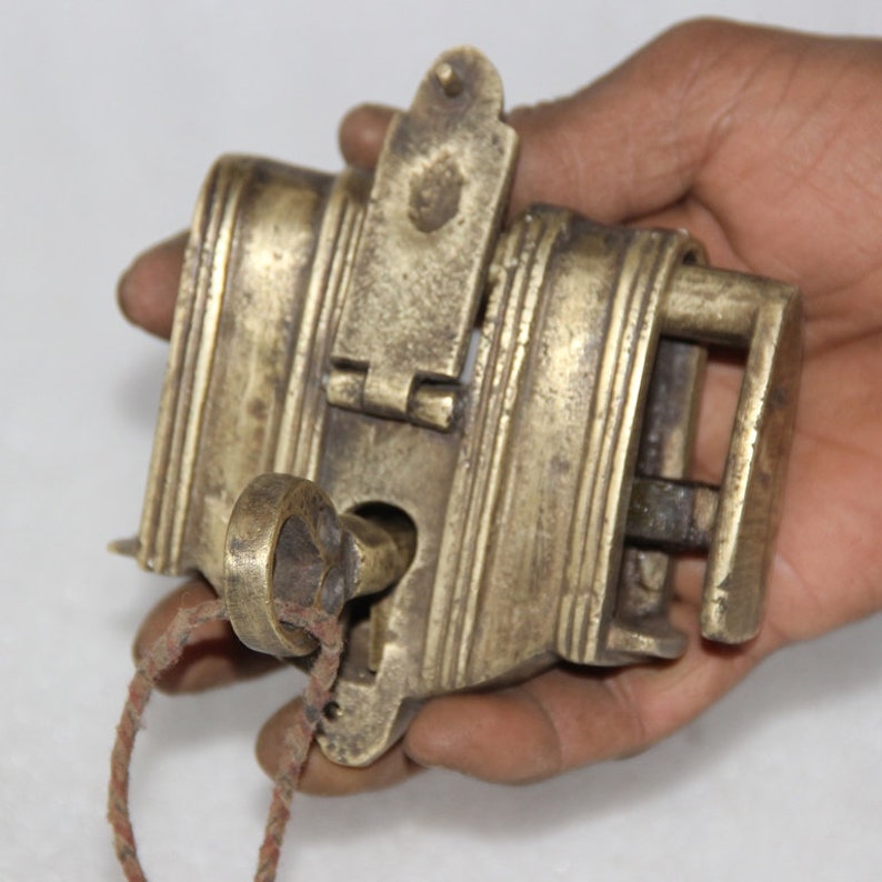 Antique Brass Screw System Star Designed Tricky Lock, Home Decor ...