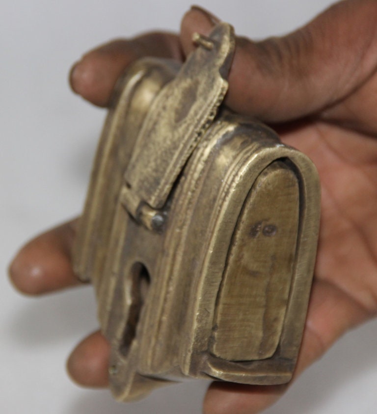 Antique Brass Screw System Star Designed Tricky Lock, Home Decor ...