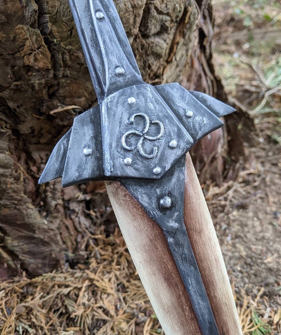 Dragonbone Dagger