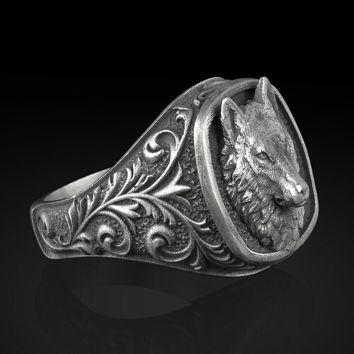 Wolf Ring - Etsy