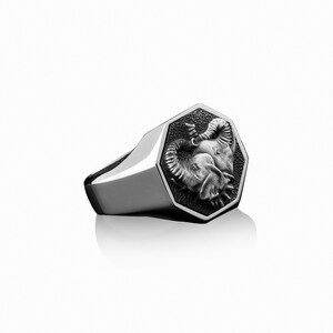 Elephant Signet Silver Men Ring, Handmade Sterling Silver Elephant Mens ...
