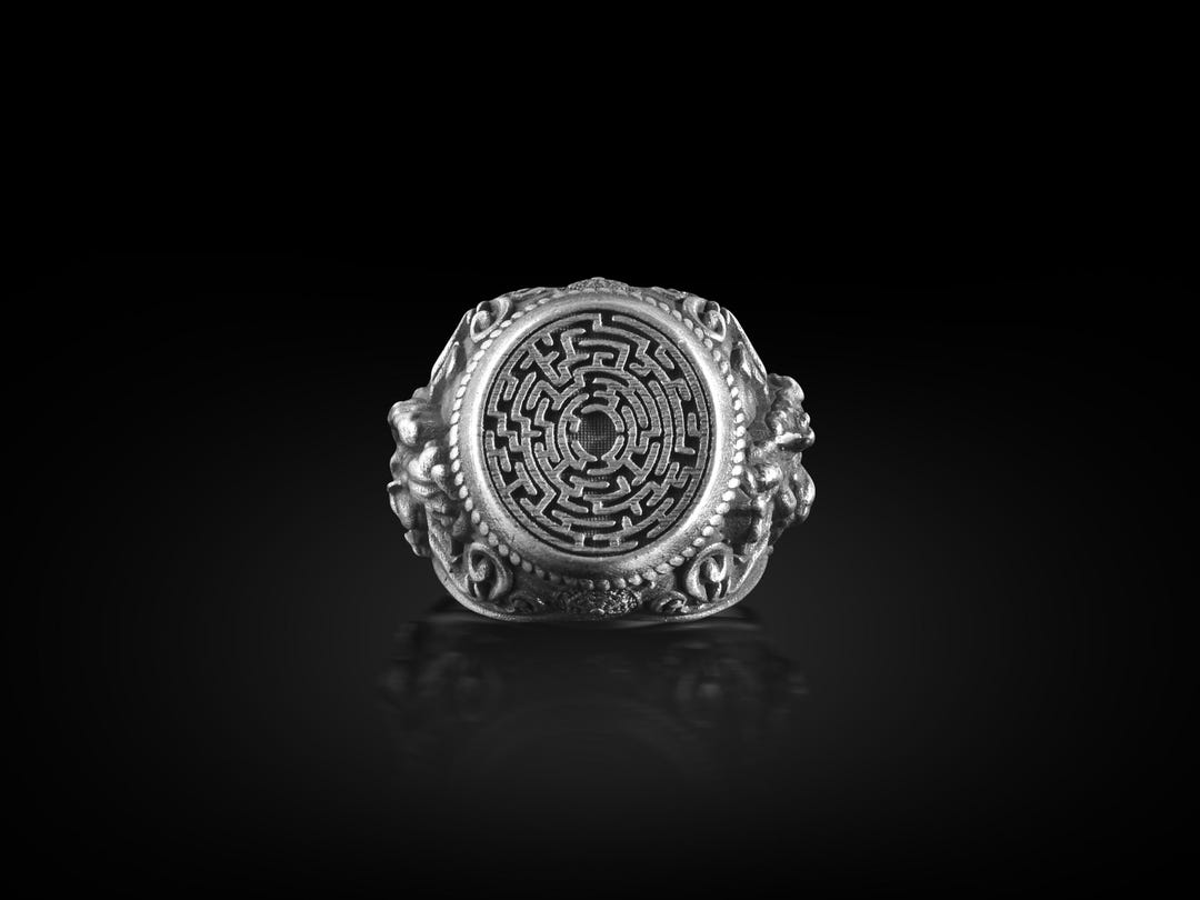 Theseus and Minotaur Greek Sculpture Men Ring, Greek Mythology Ring ...