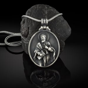 Silver Saint Peter Mens Necklace, Saint Peter Oval Pendant, Silver ...