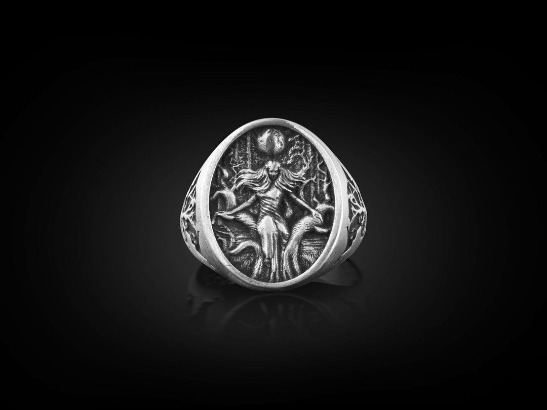 Moon Angel Ring With Intaglio Tree, Night Angel Viking Ring for Men ...