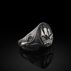 Octopus With Pirate Ship Signet Men Ring in Silver, Sailor Pinky Ring ...