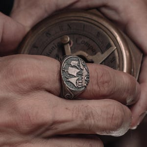 Octopus With Pirate Ship Signet Men Ring in Silver, Sailor Pinky Ring ...