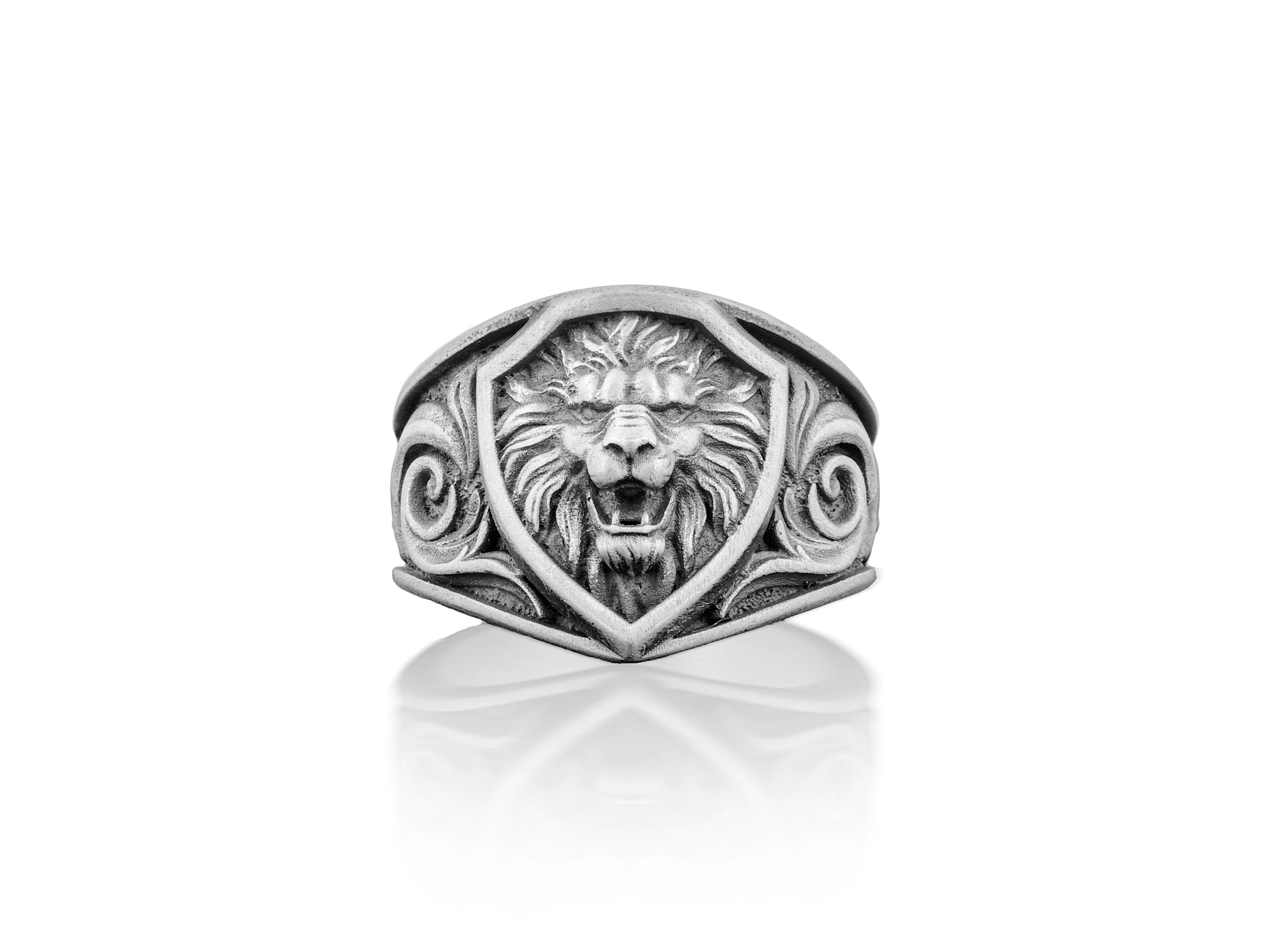 Signet Lion Ring for Pinky Finger in Sterling Silver, Oxidized 925 ...