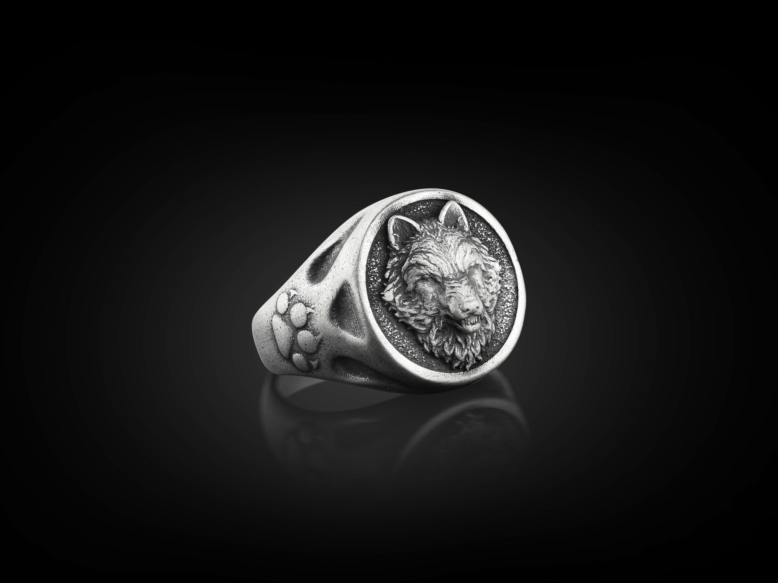 Wolf Head Sterling Silver Signet Ring With Engraved Paw, Unique ...