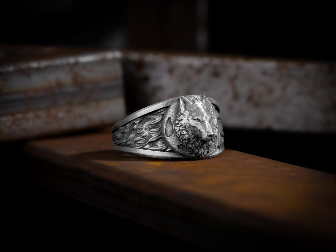 Angry Wolf With Moon Silver Men Ring , Celtic Fenrir Wolf Band Ring for ...
