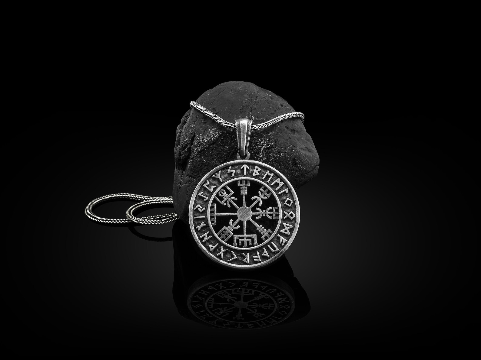 Silver Freya Runic Circle Norse Altar Necklace Viking - Etsy