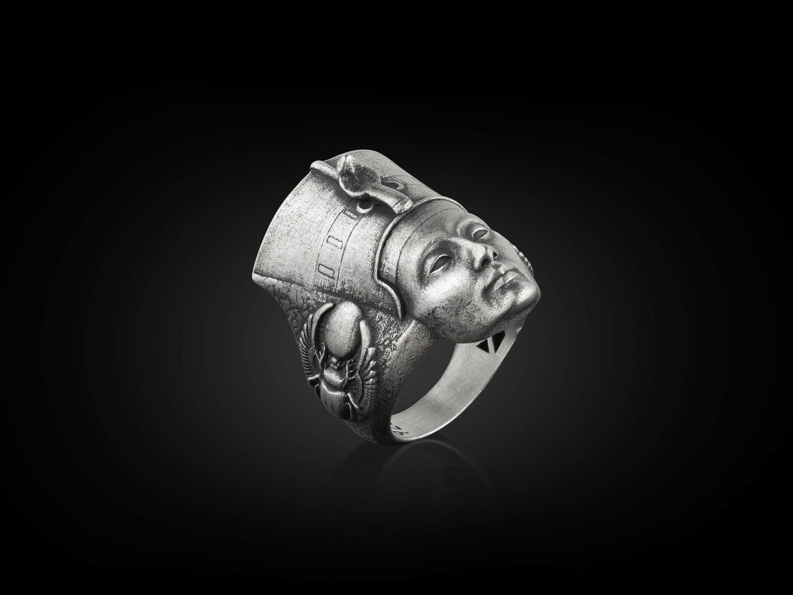 Nefertiti Queen of Ancient Egypt Ring Engraved Scarab on Side - Etsy