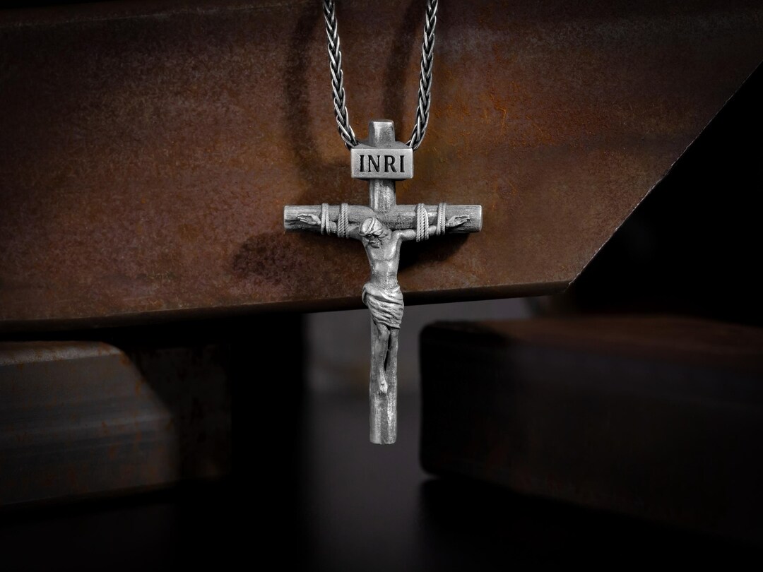 Jesus Christ Cross Christian Catholic Necklace Pendant for Men in ...