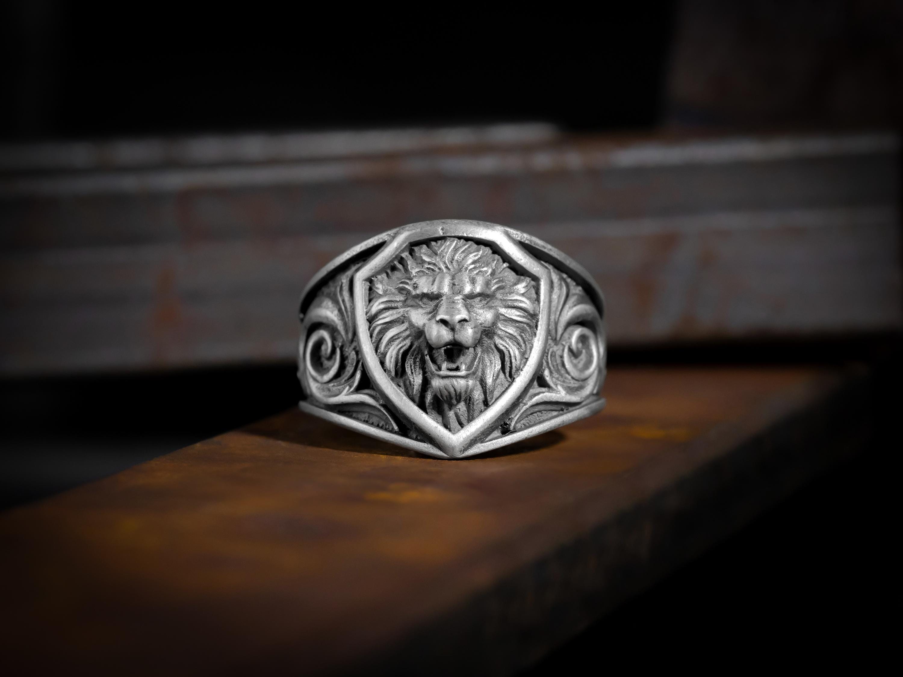 Signet Lion Ring for Pinky Finger in Sterling Silver, Oxidized 925 ...